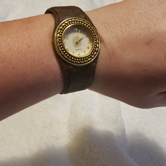 Jewelry | Vintage Avon Watch | Poshmark